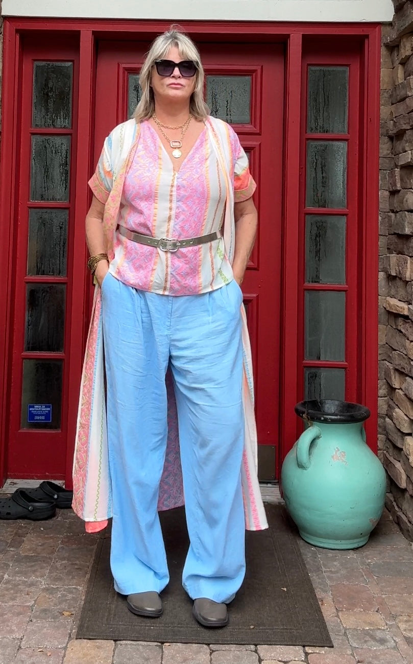 The Power of Confidence: How Fashion Can Transform How Tall Women Feel ...